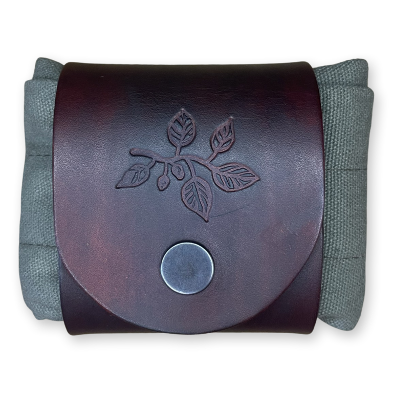 Wild Food Foraging Products: foraging books, gift vouchers, foraging guide