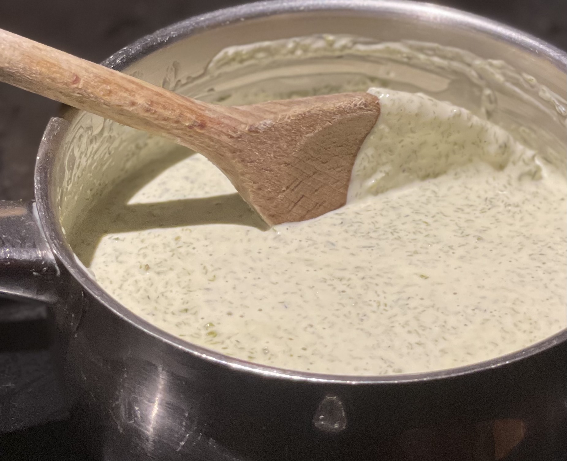 Pineapple Weed Ice cream - Foraging